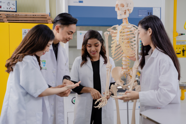 Foundation in Science vs A Levels | RUMC
